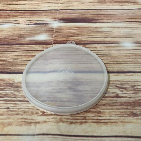 Tupperware | Kitchen | Vintage Tupperware 23829 Tupper Seal Replacement ...